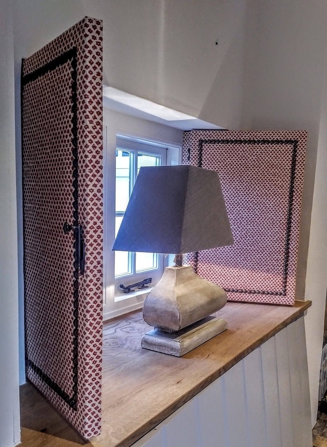 CF, Fernhurst – Fabric Covered Shutters
